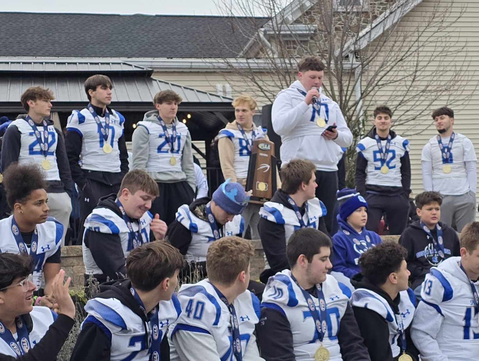 Hundreds Celebrate Southern Lehigh Football Team's State Championship ...